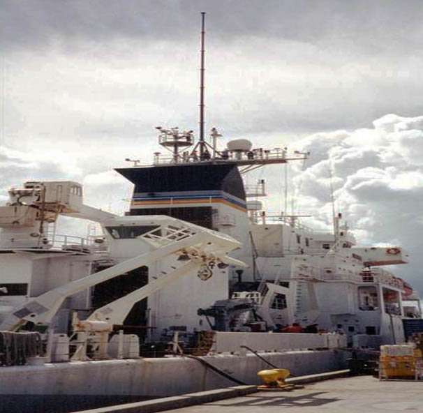 Pneumatic Telescopic Light Mast | Non-Military Yacht Mast